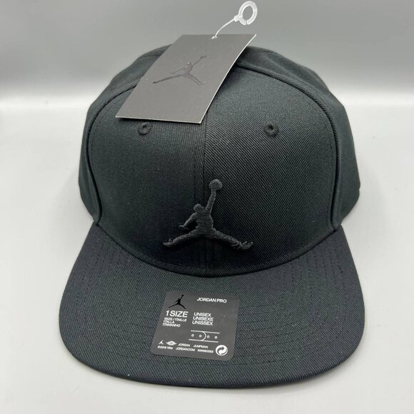 Jordan | Accessories | Air Jordan Pro Hat Men Black Embroidered Logo ...